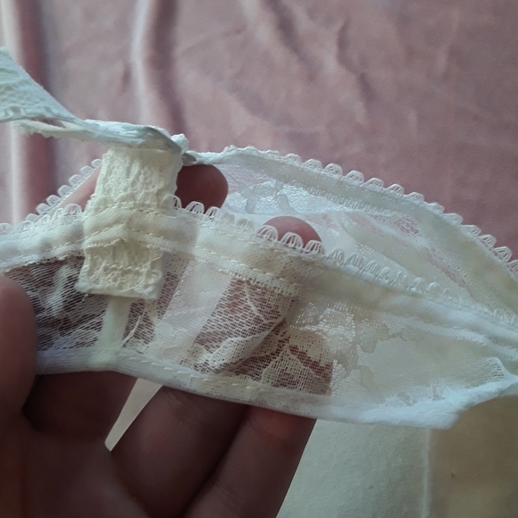 Vintage | Intimates & Sleepwear | 95s Vintage Command Performance White ...